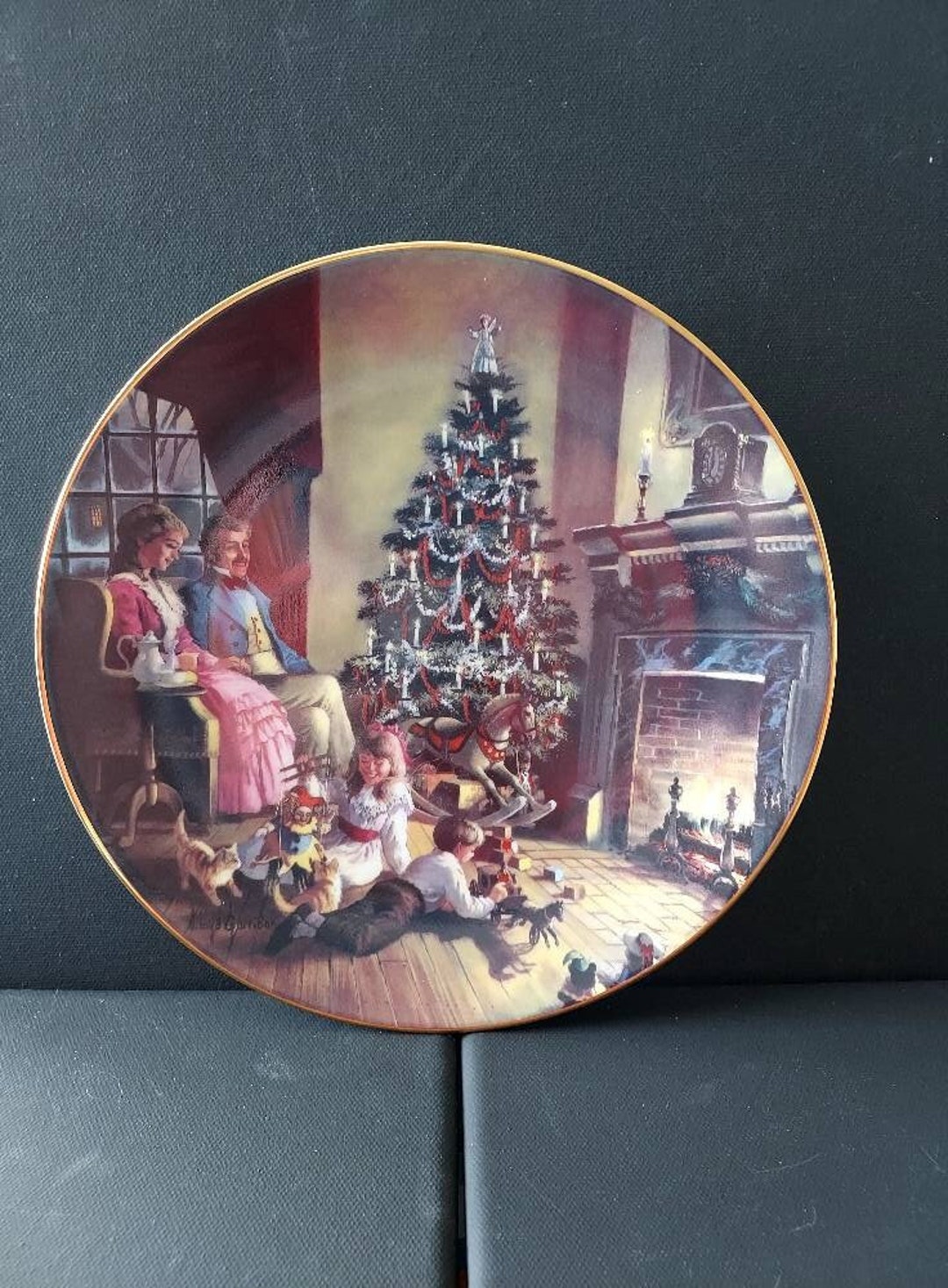 VINTAGE COLLECTOR PLATE, Family Traditions Collector Plate, 1992 ...