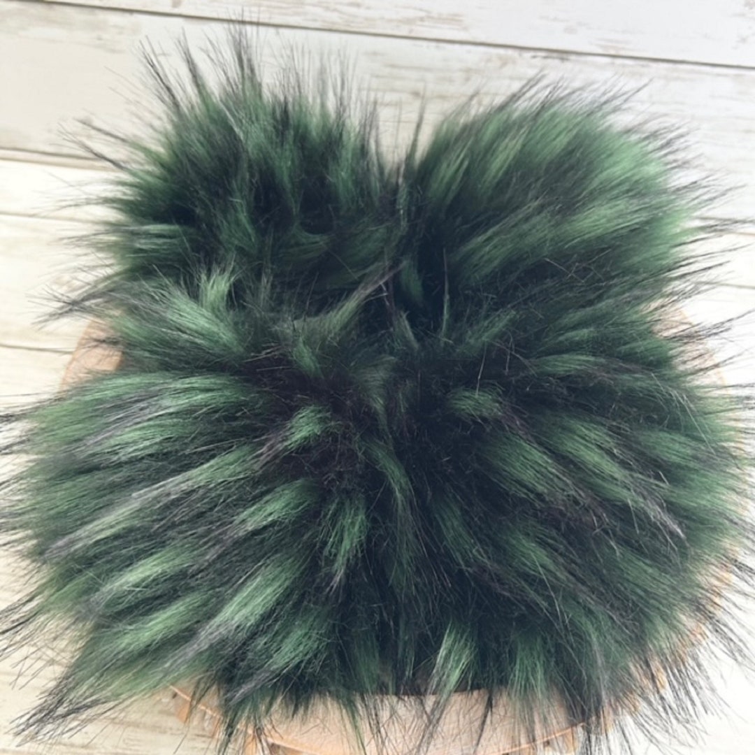 Emerald Green Pom, Faux Fur Pom Poms, Faux Fur, Beanie Toppers, Fake ...