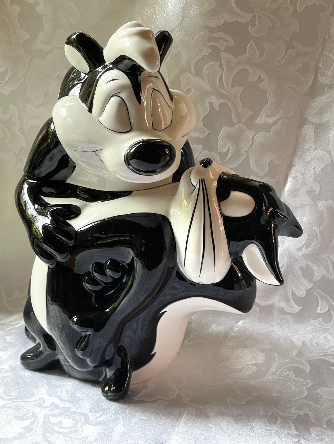 Pepe Le Pew & Penelope Cookie Jar Looney Tunes - Etsy