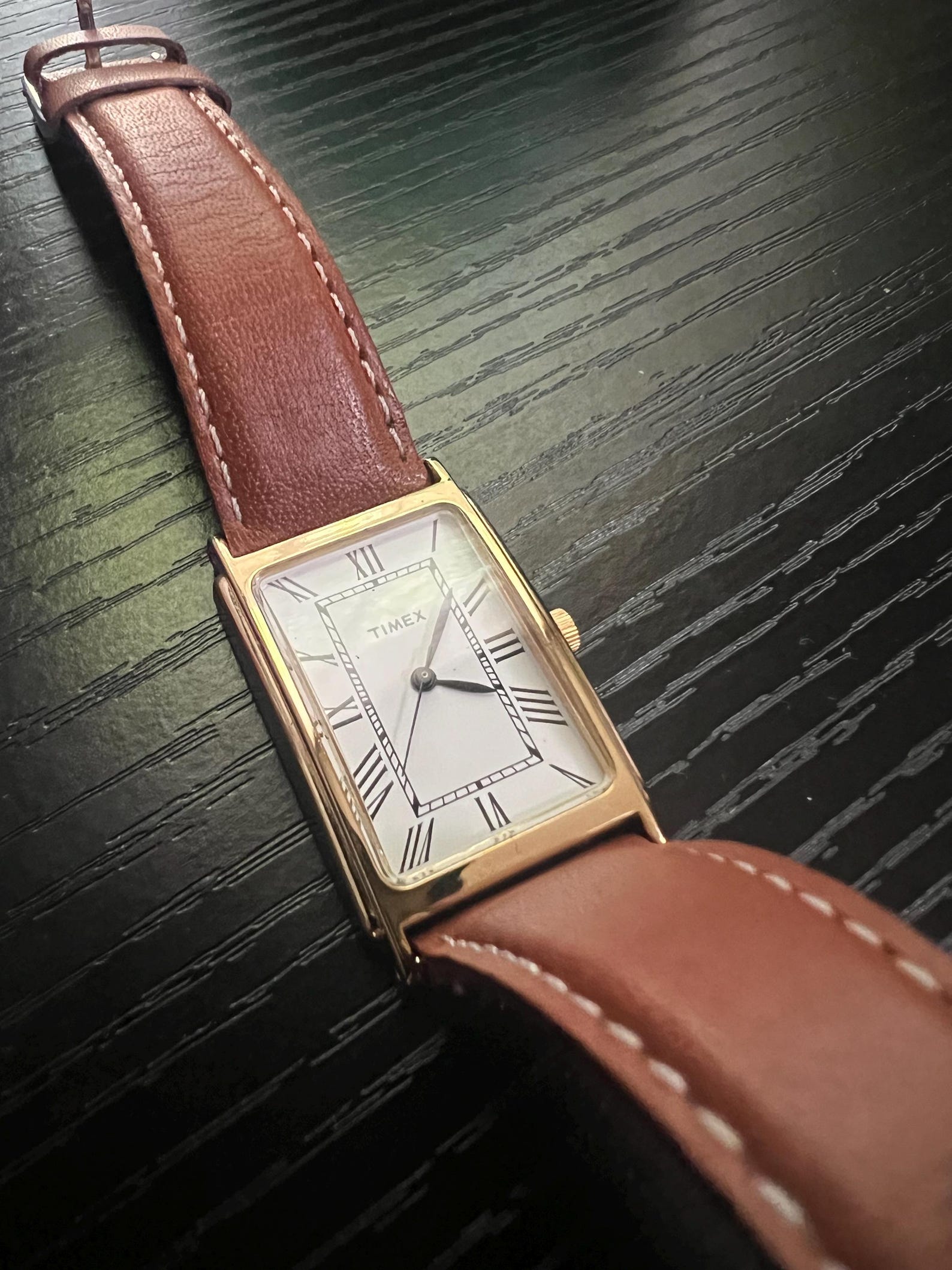 Vintage Mens / Womens Gold Tank Timex Roman Numerals Watch Oldmoney ...