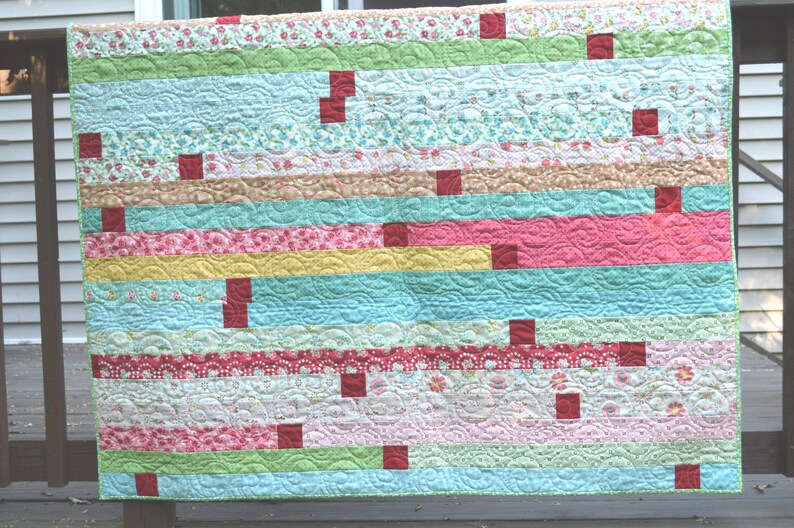 Happy Rows Lap Quilt, Picnic Quilt, Beach Quilt, 51" X 62 1/2" - Etsy
