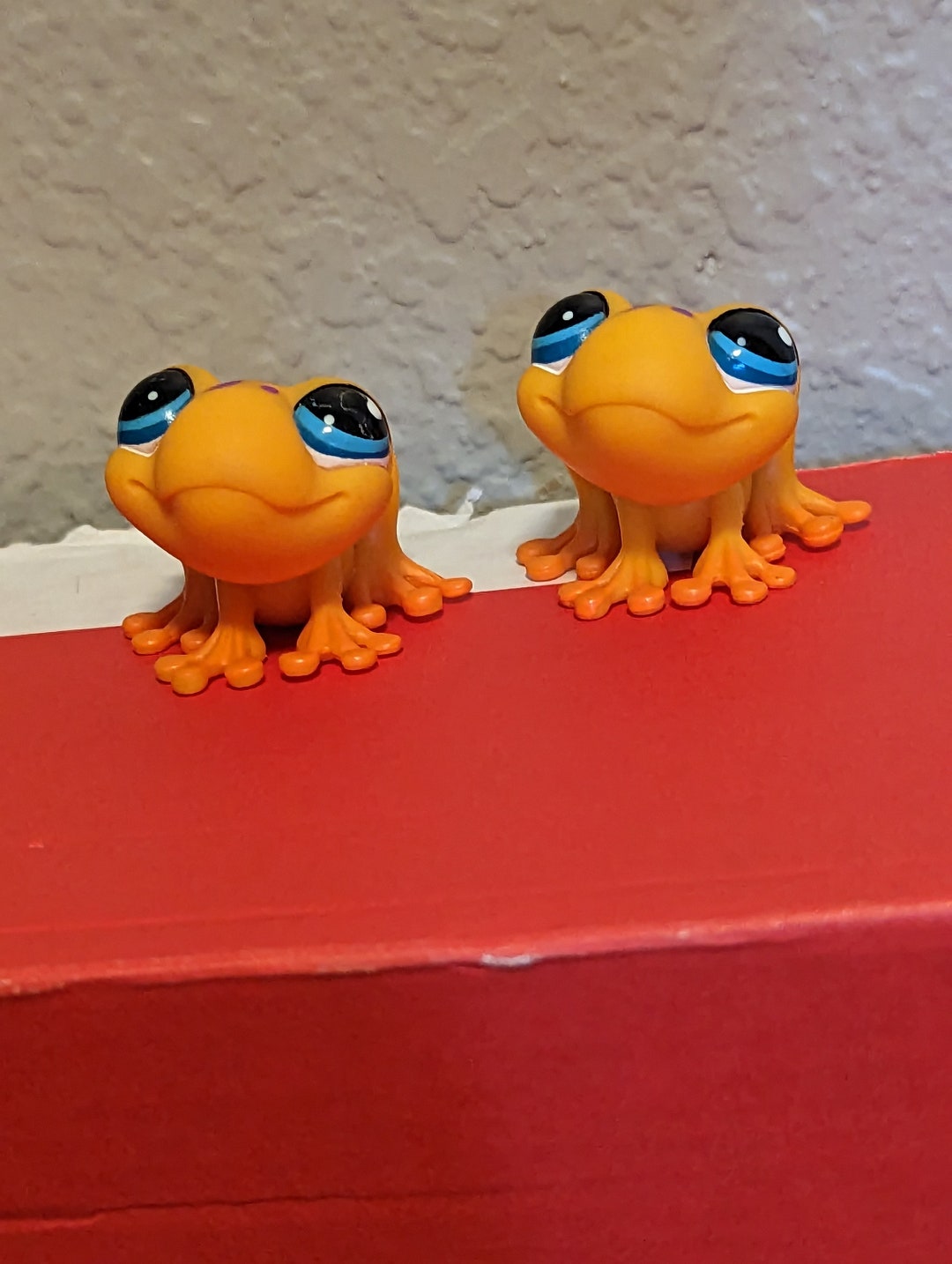 Lps Frogs - Etsy
