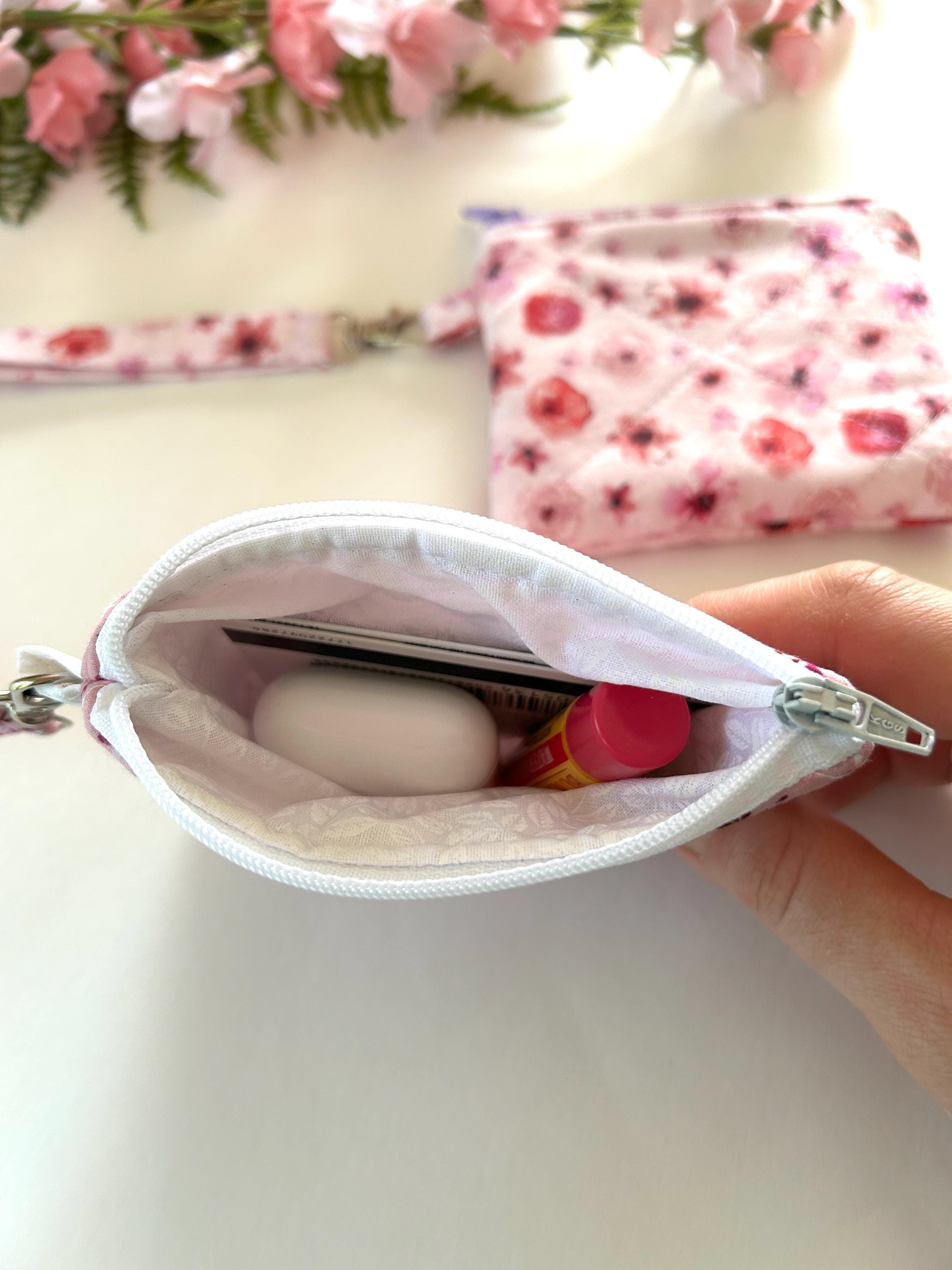 Quilted Wristlet Wallet, Mini Wallet, Quilted Zipper Pouch, Small ...