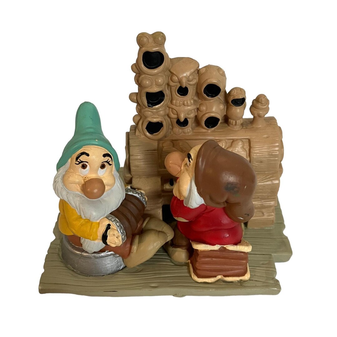 Vintage Disney Classics Snow White Grumpy and Bashful 3" Figurine - Etsy