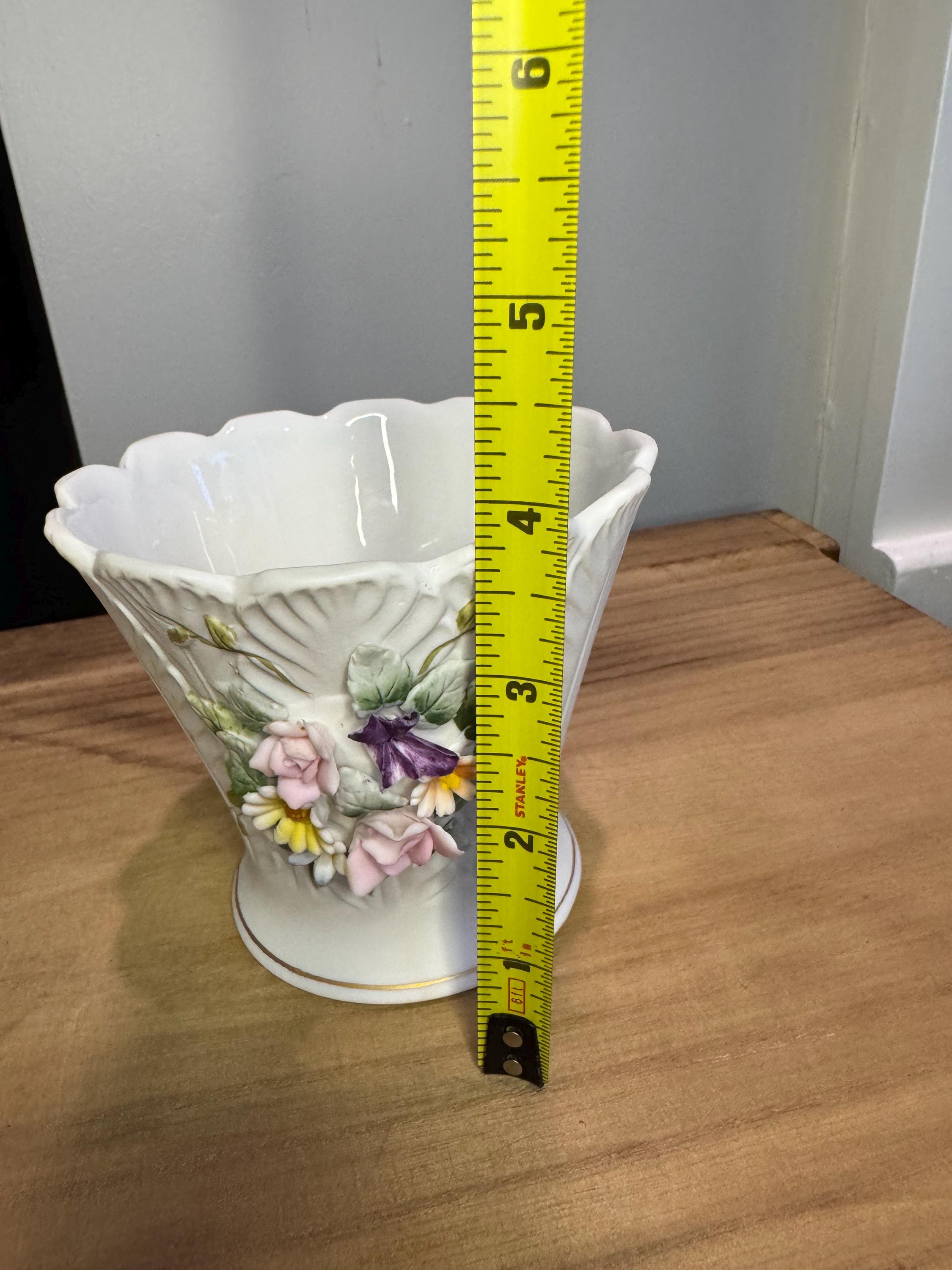 Vintage Lefton China Porcelain Vase or Planter (#826) 3D Applied Floral ...