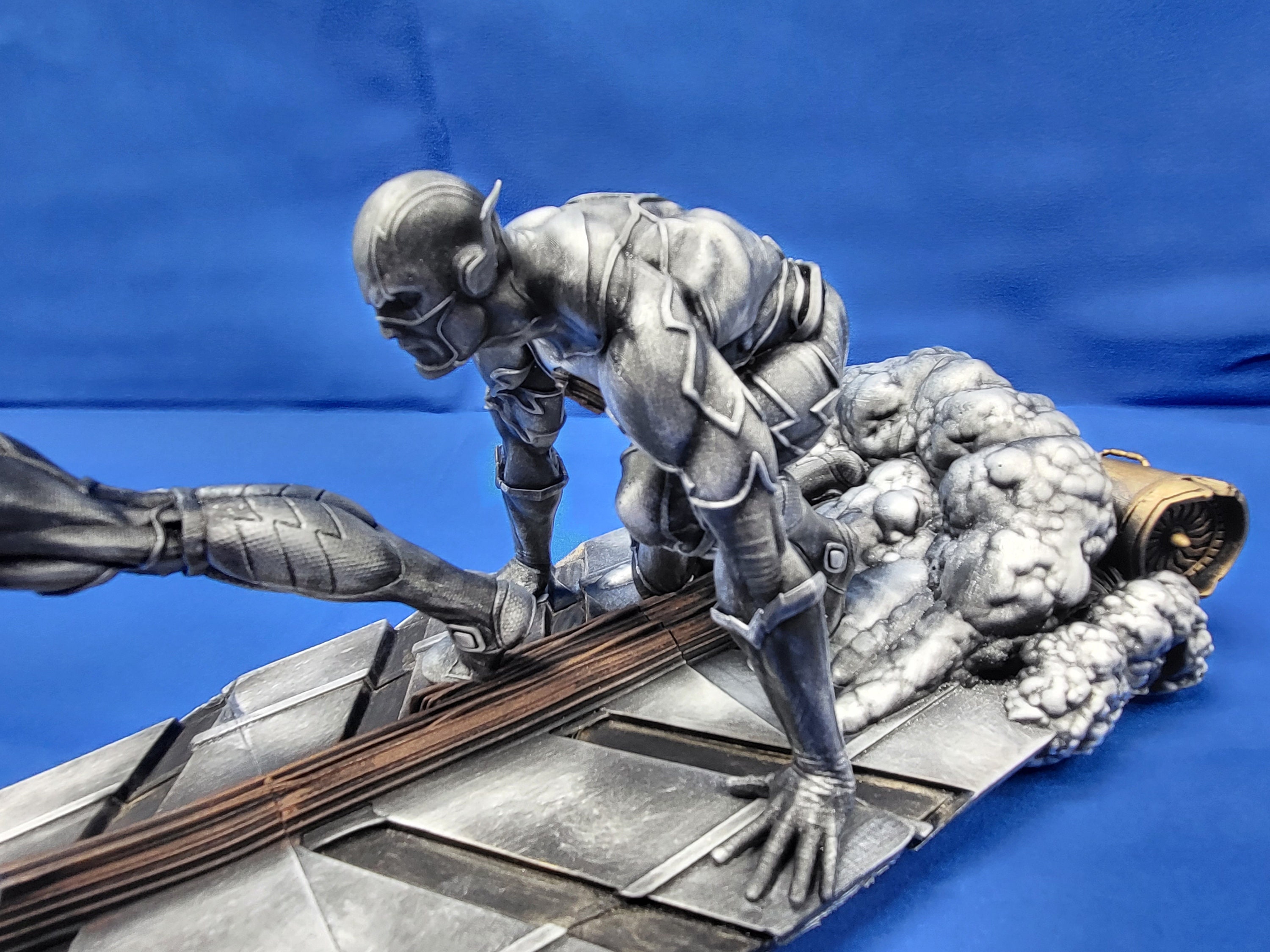 Flash Statue, Diorama - Etsy