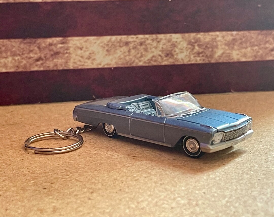 1962 Chevrolet Impala Blue Convertible Keychain - Etsy
