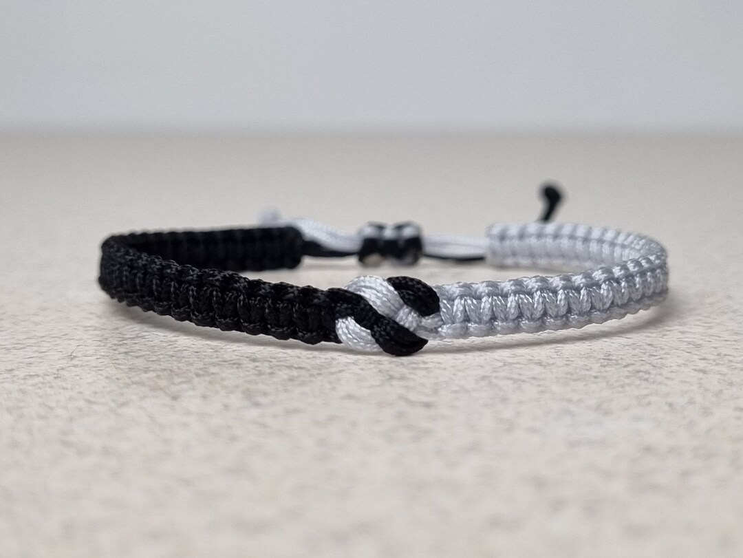 Two Colors Infinity Macrame Bracelet, Black and Gray Knotted Friendship Bracelet - Etsy