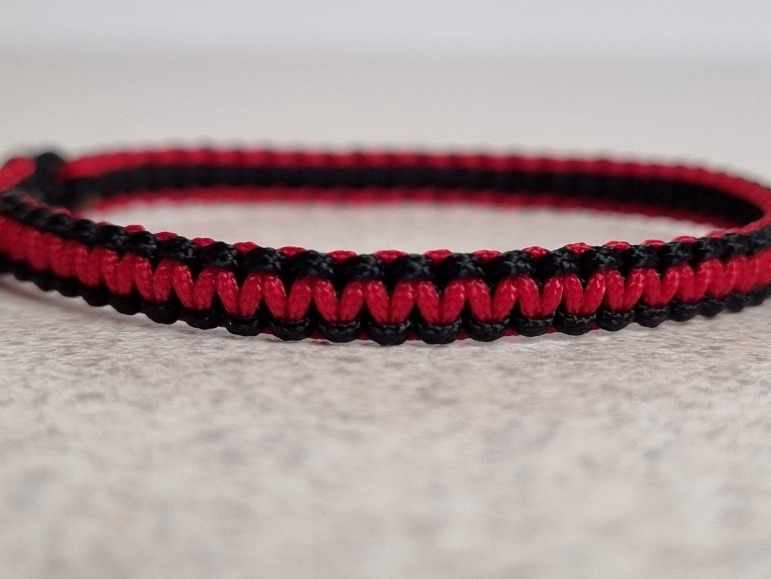 Red Line Bracelet, Two Colors Black and Red Macrame Bracelet ...
