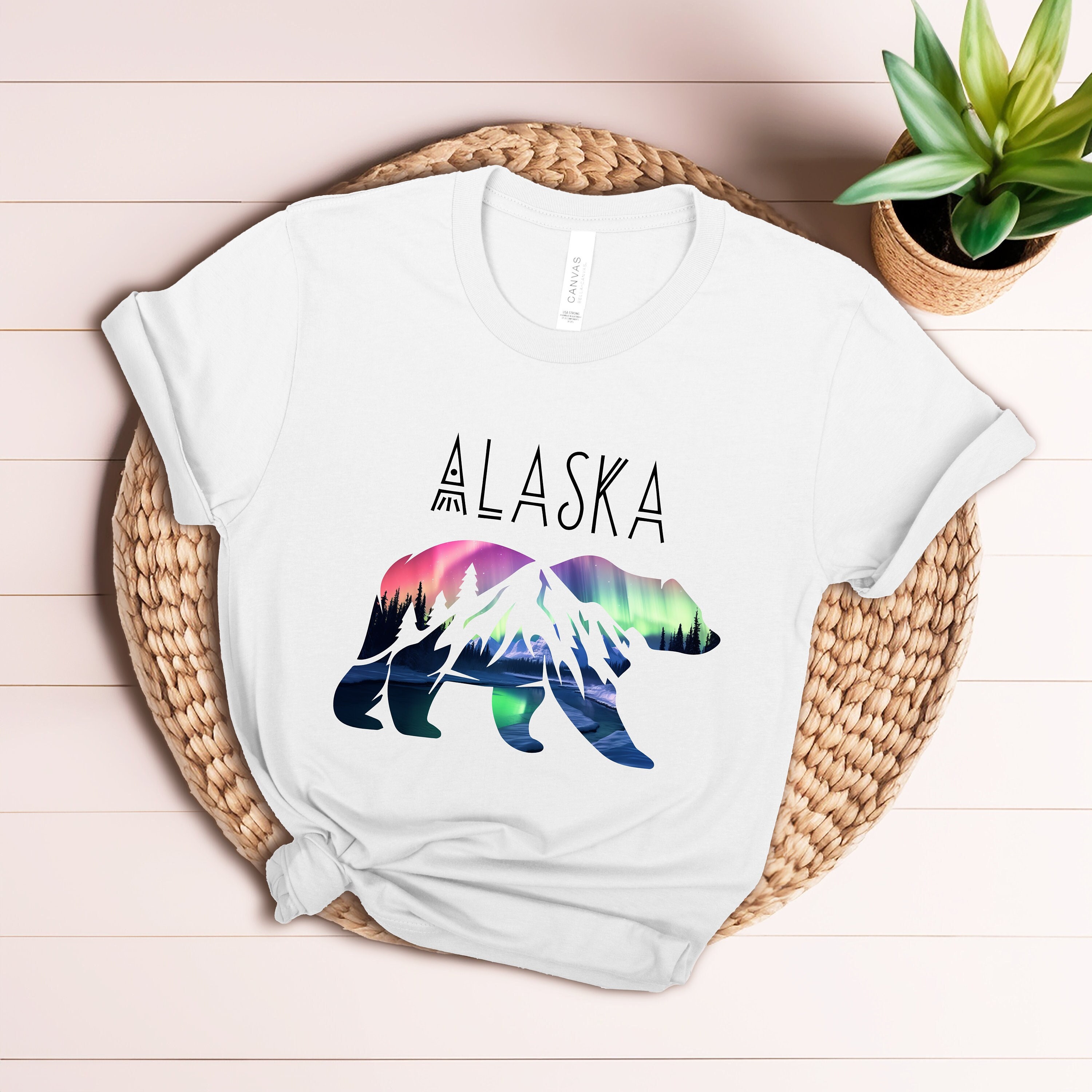 Alaska Bear Northern Lights T-shirt| Alaska Lovers Travel Tee | Alaska ...