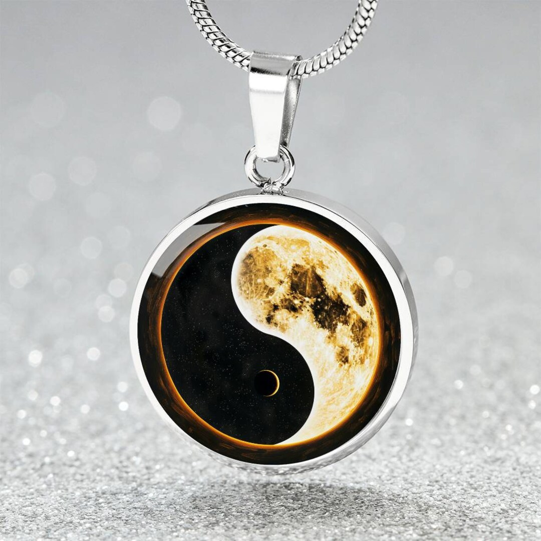 Personalized Solar Eclipse Yin Yang 2024 Pendant Necklace | Custom ...