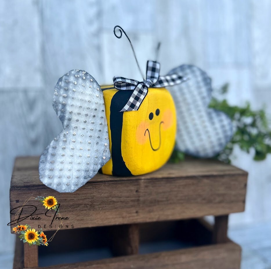 Chunky Block Bee, Cute Bee, Farmhouse, Summer Tiered Tray, Spring Decor ...