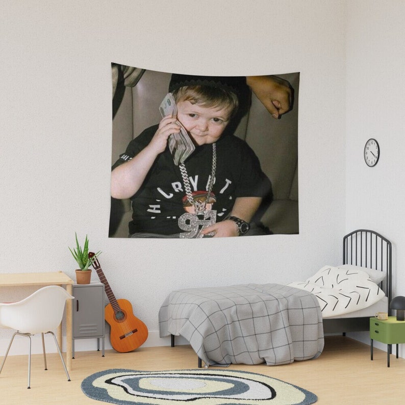 Habulla Flexing Cash Flag/tapestry - Etsy