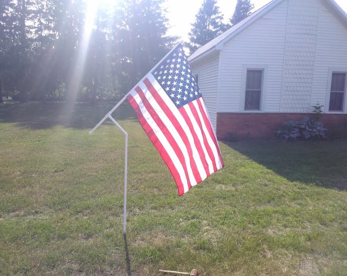 Rotating PVC Flag Pole - Lawn or Campground - Etsy