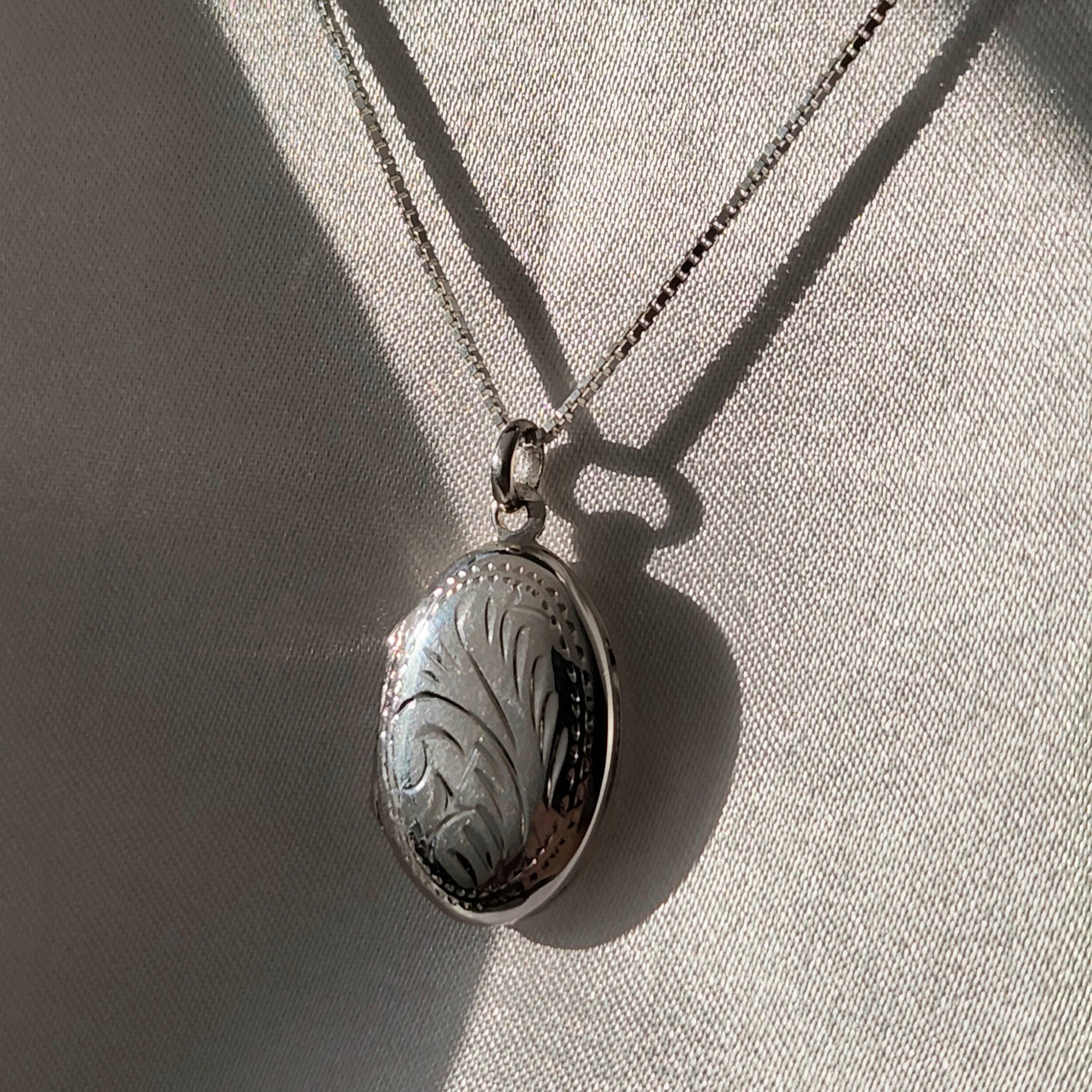 Locket Photo Necklace 925 Vintage Style Etched Sterling Silver Two ...