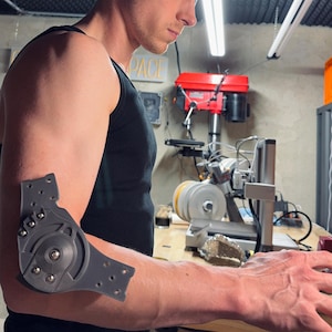 Functional Bionic Hinges for Cosplay (2 Pack) Exoskeleton Armor - Etsy