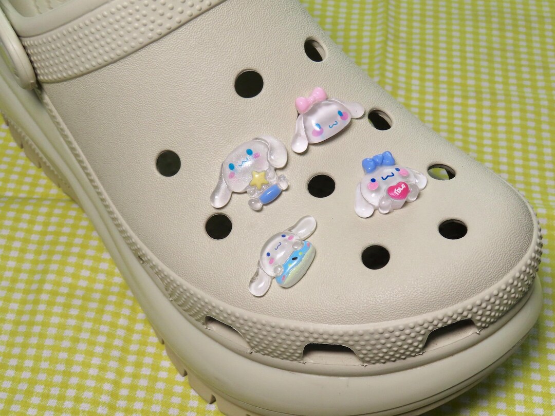 JELLY CHARMS Cinnamon Roll Collection | Sanrio and Friends | Croc ...