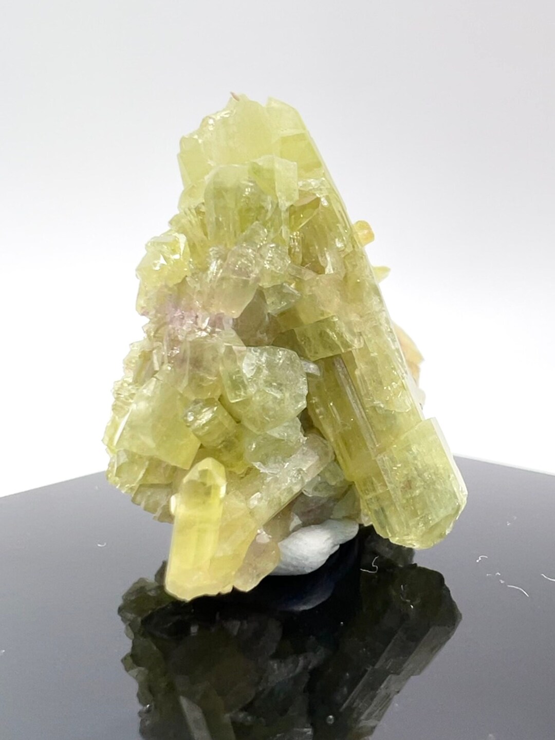 Vesuvianite Specimen (jeffrey Pit Mine, Quebec, Canada) -- 16g - Etsy