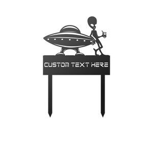 Alien & UFO Spaceship Yard Stake, Custom Metal Alien Garden Yard Art ...