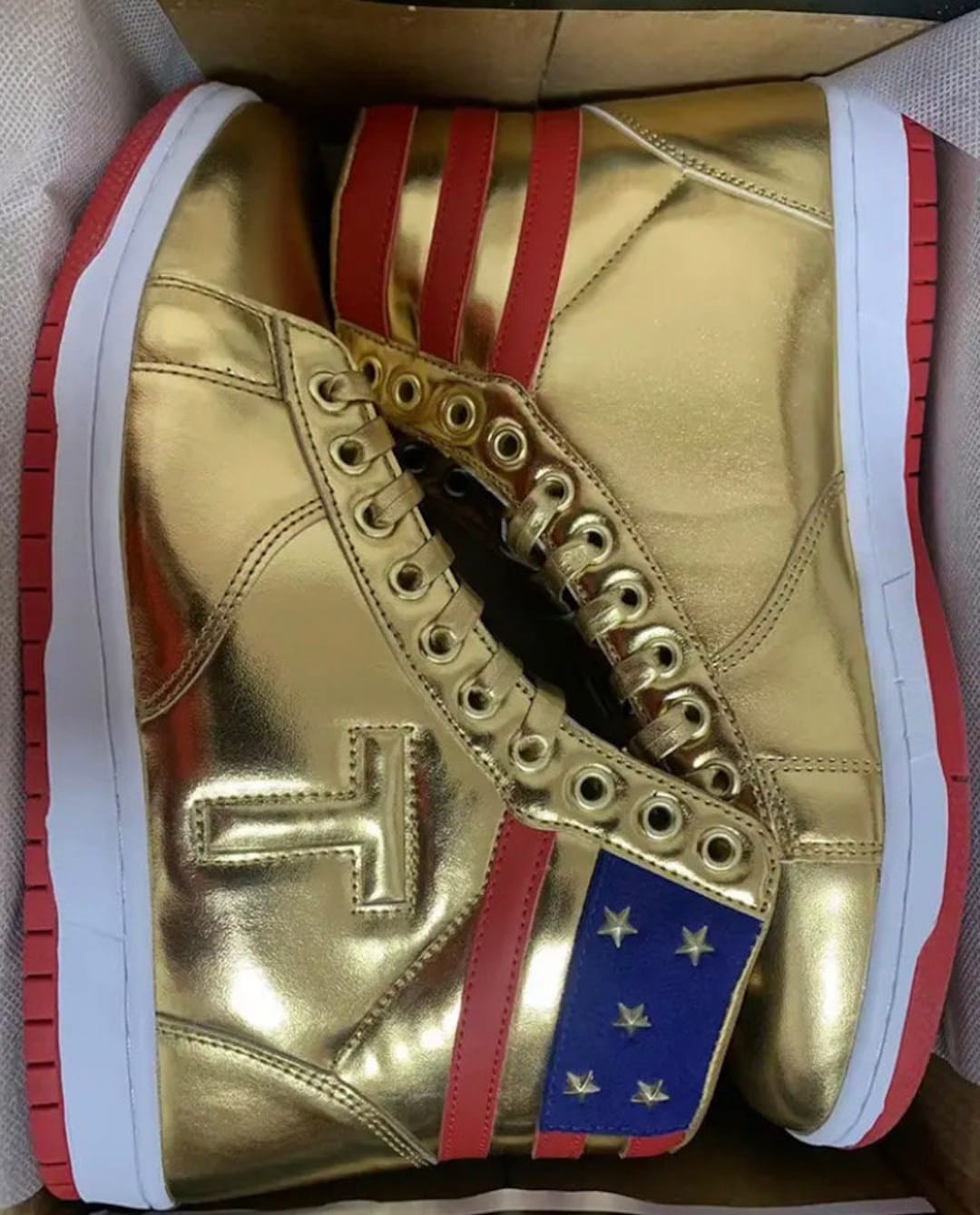 US Pres MAGA Trump Sneakers Never Surrender Pro Trump Distressed High ...