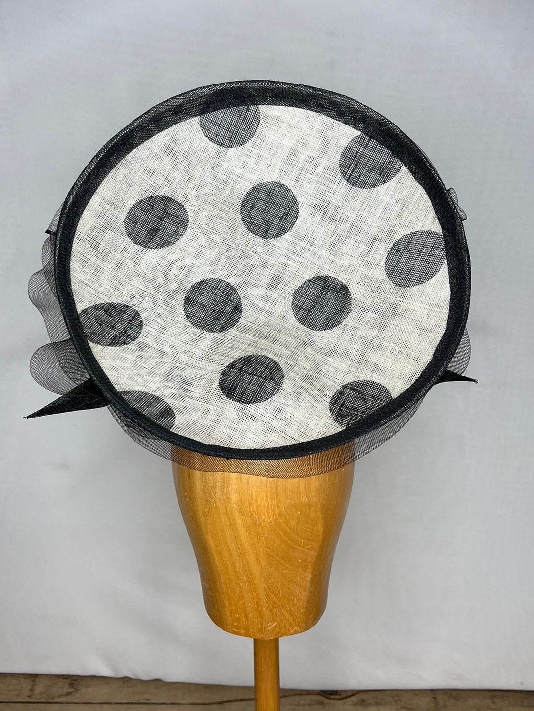 Stunning Little Miss Minnie Black and White Spotty Dish Saucer With Bow ...