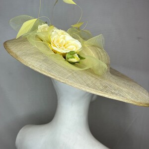 Large Primrose Yellow Wide Brimmed Hat With Shallow Crown, Yellow Roses ...