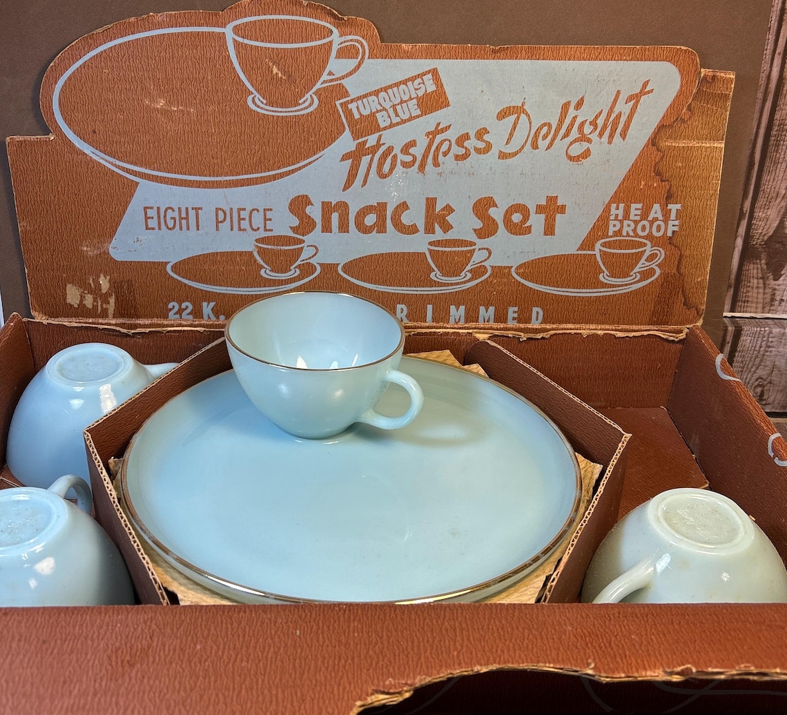 Antique 1950’s Anchor Hocking Glass Fire King Turquoise Blue 8 Piece ...