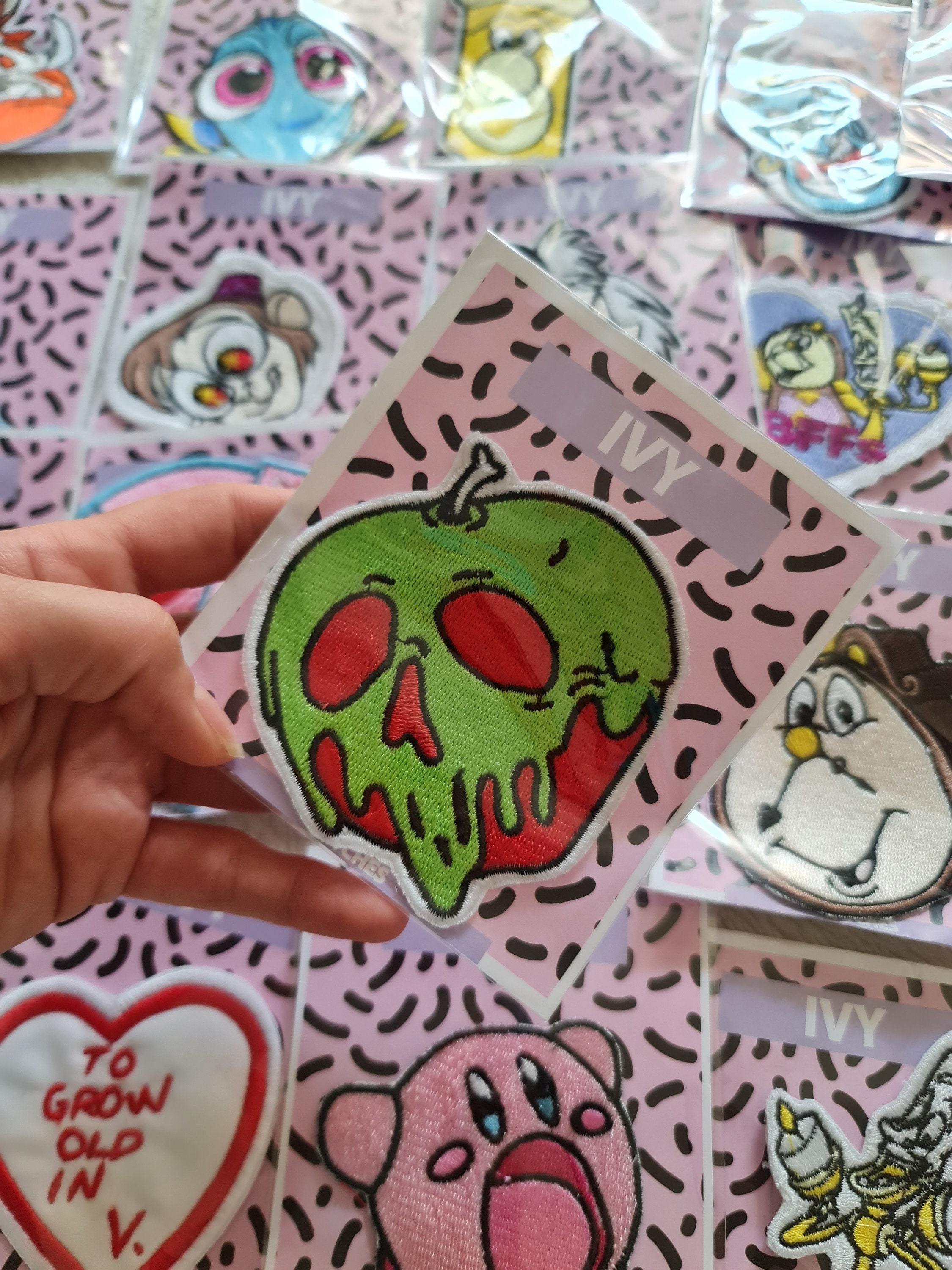 APPLE SNOW WHITE Patch Poison Apple - Etsy