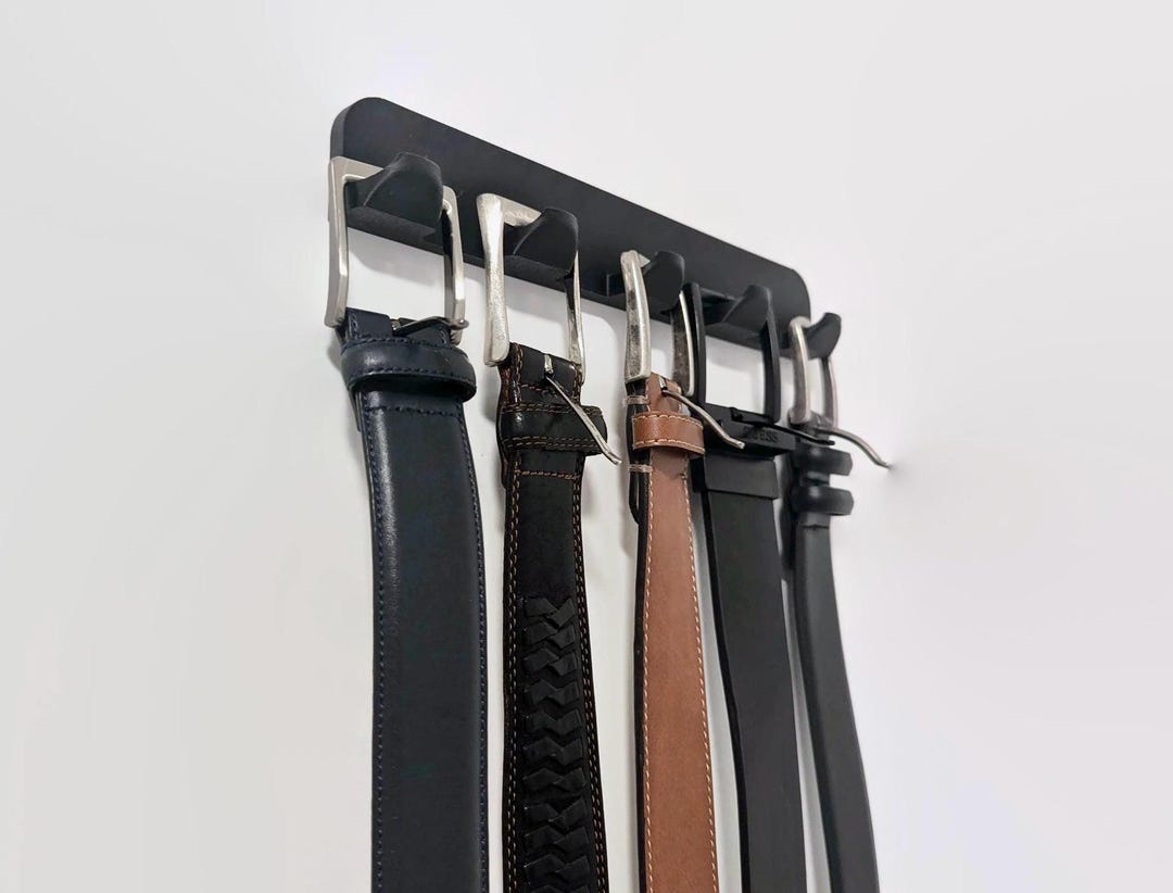 Screwless Belt Wall Display and Organizer | 5 Belt Storage With Command ...