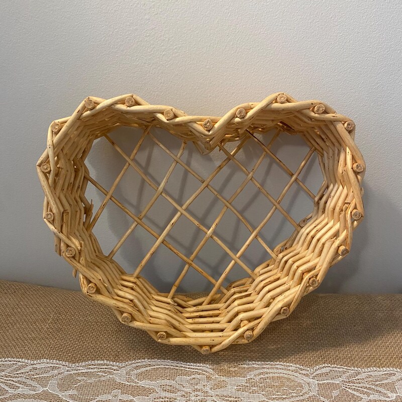 Wicker Heart Basket - Etsy