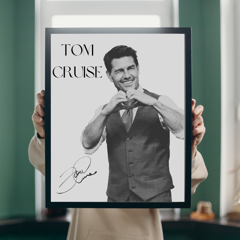 Tom Cruise Poster With Digital Autograph-digital Product - Etsy