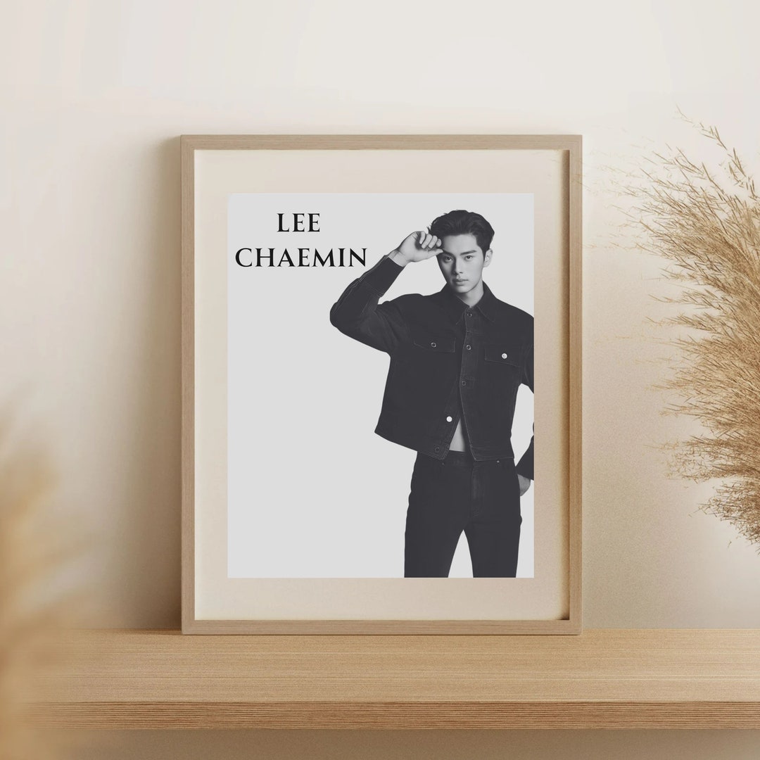 Lee Chaemin Poster-digital Product - Etsy