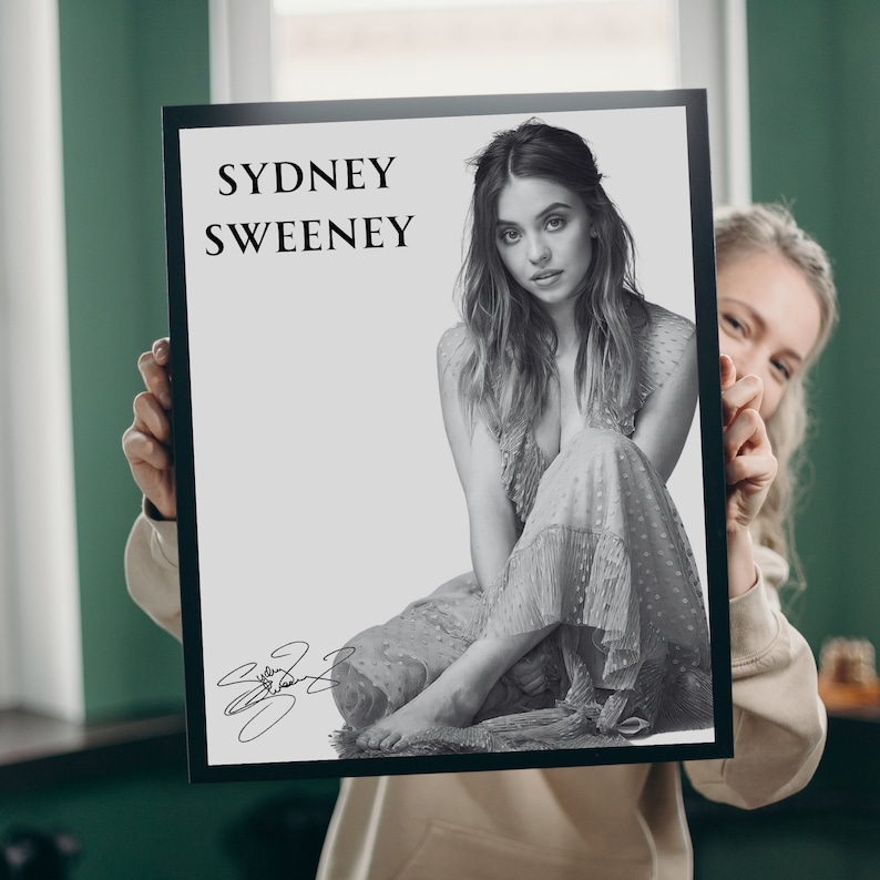 Sydney Sweeney Digital Print With Autograph - Etsy