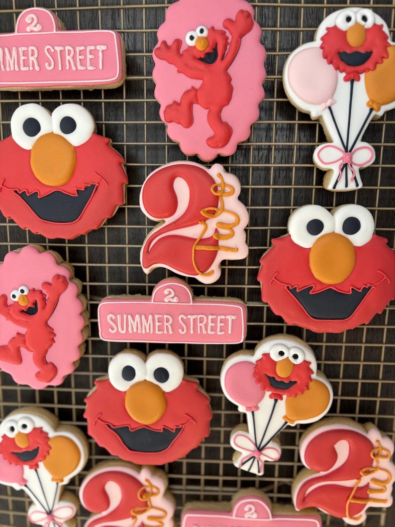 One Dozen Custom Elmo Sugar Cookies - Etsy
