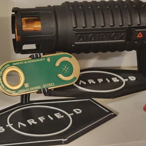 Starfield Constellation Edition Metall Credstick Display & zusätzliche ...