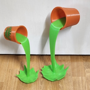 Magic Floating Spilling Paint Bucket | Artist Art Studio Decor Gift ...