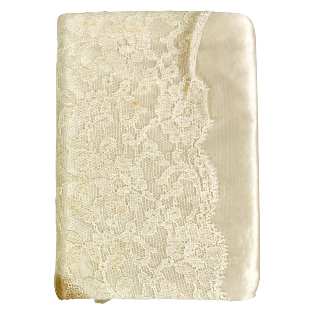 Vintage Holy Bible Self Pronouncing King James Version - Etsy