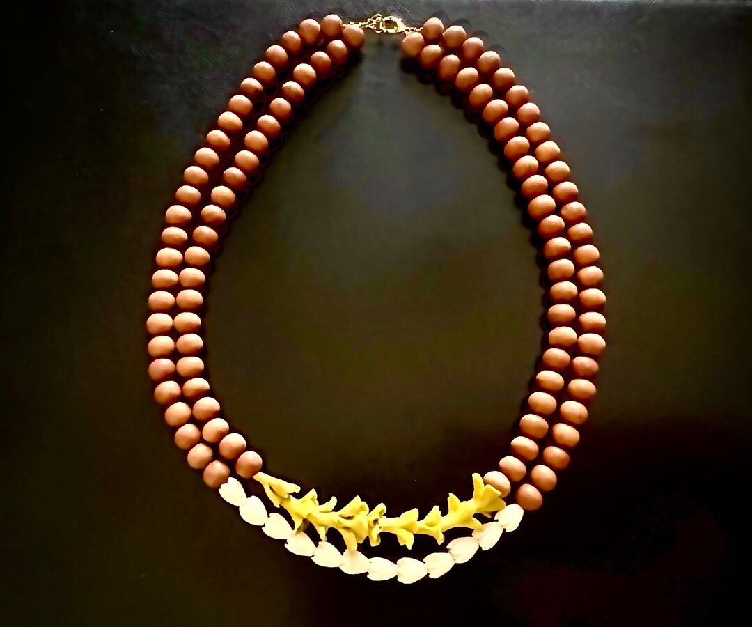 Double-strand Choker pakalana and Pikake W/iliahi - Etsy