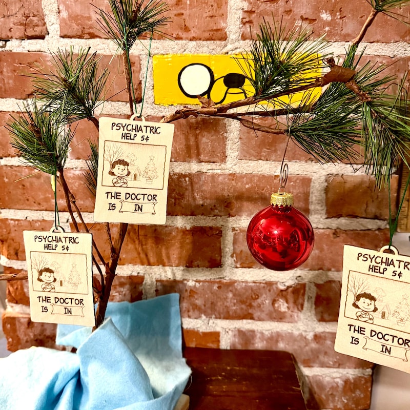 Lucy Peanuts Psychiatric Booth - Etsy