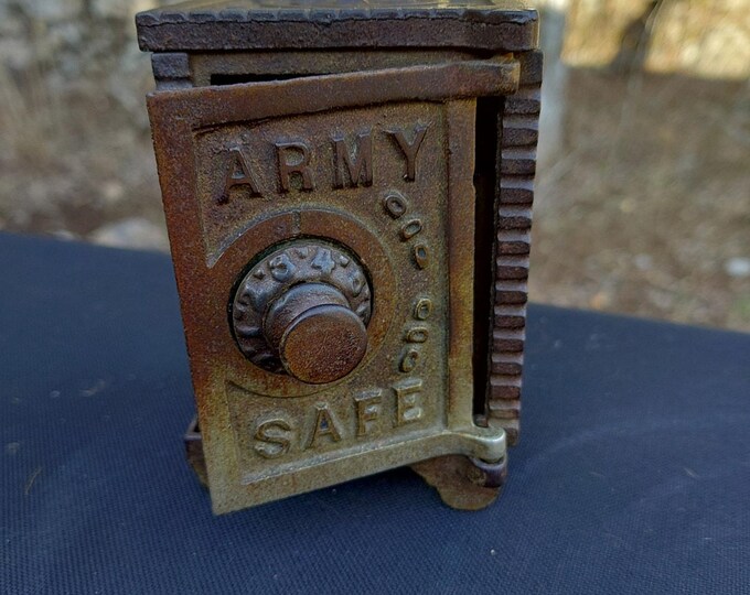 Vintage/antique Army Safe Cast Iron Combination Lock Still Coin Bank 4 ...
