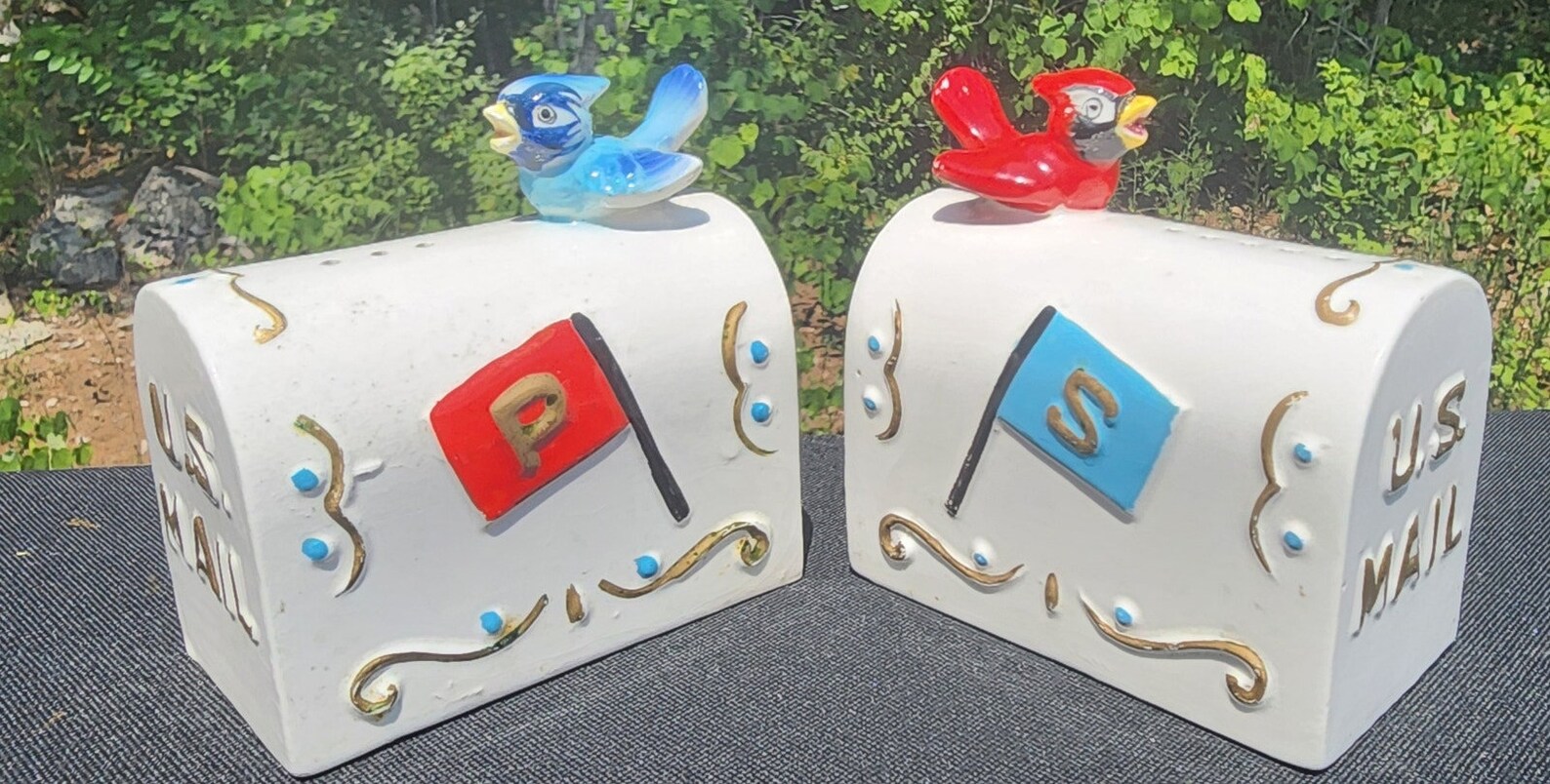 Vintage Made in Japan U.S Mail Salt and Pepper Shakers Mailbox With a ...