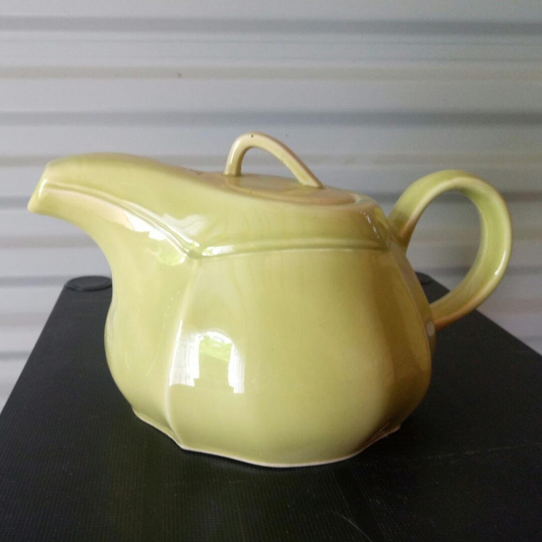 Vintage MCM Teapot. - Etsy