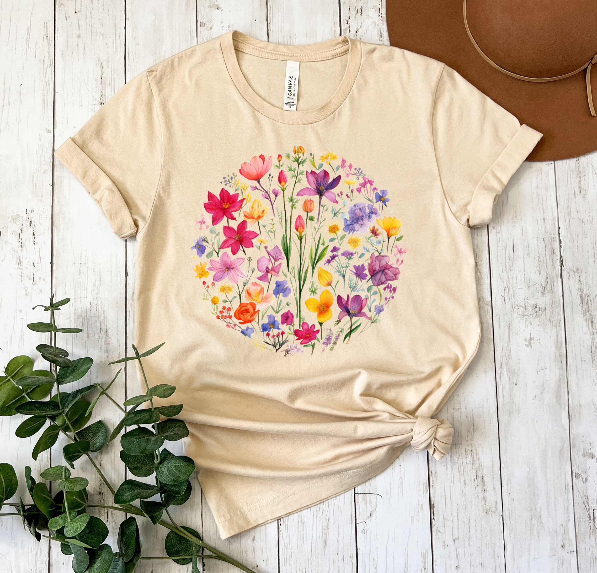 Flower Shirt, Gift for Her, Flower Shirt Aesthetic, Floral Graphic Tee ...