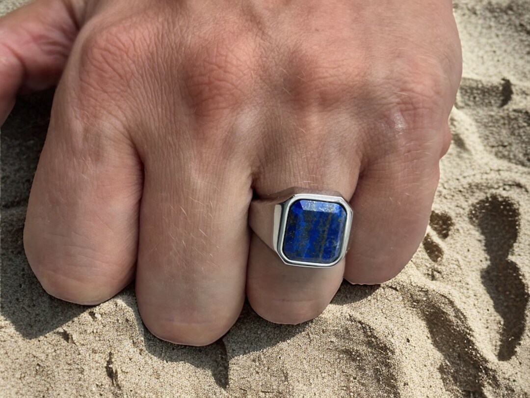 Elegant Men's Signet Ring Made of Stainless Steel With Lapis Lazuli ...