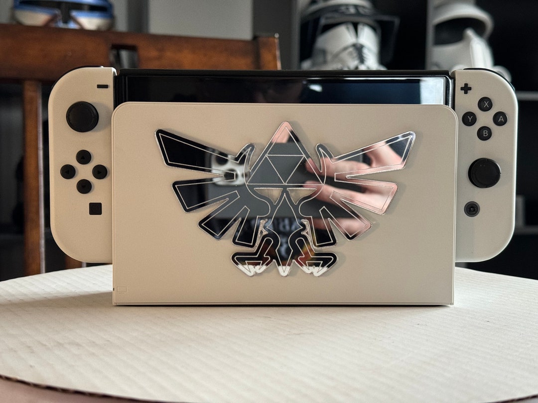 Mirror Acrylic Zelda Nintendo Switch Hylian Emblem and Symbol Crest. - Etsy