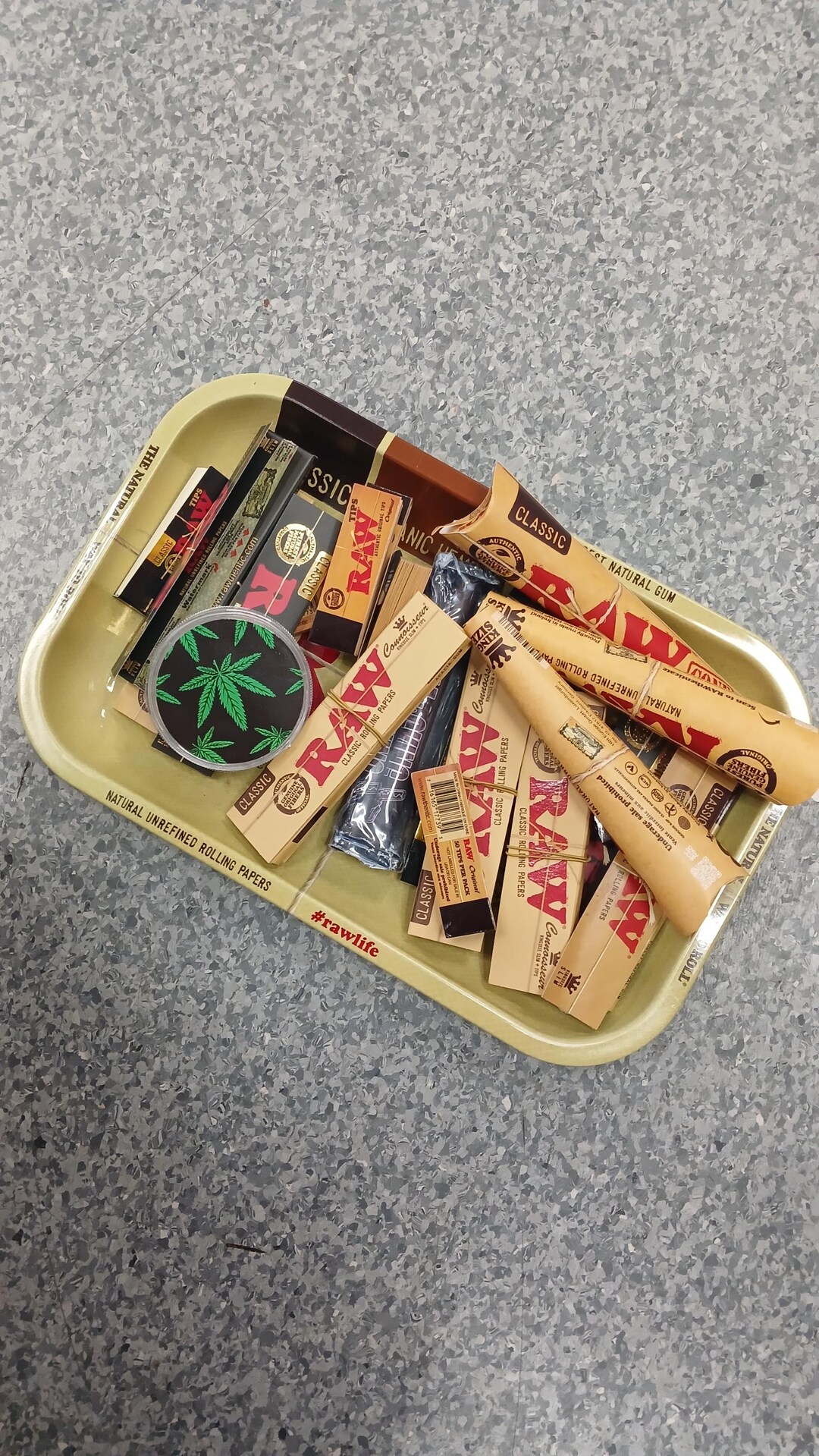 RAW Rolling Set Gift Pack Tray, Papers, Cones, Tips & More - Etsy