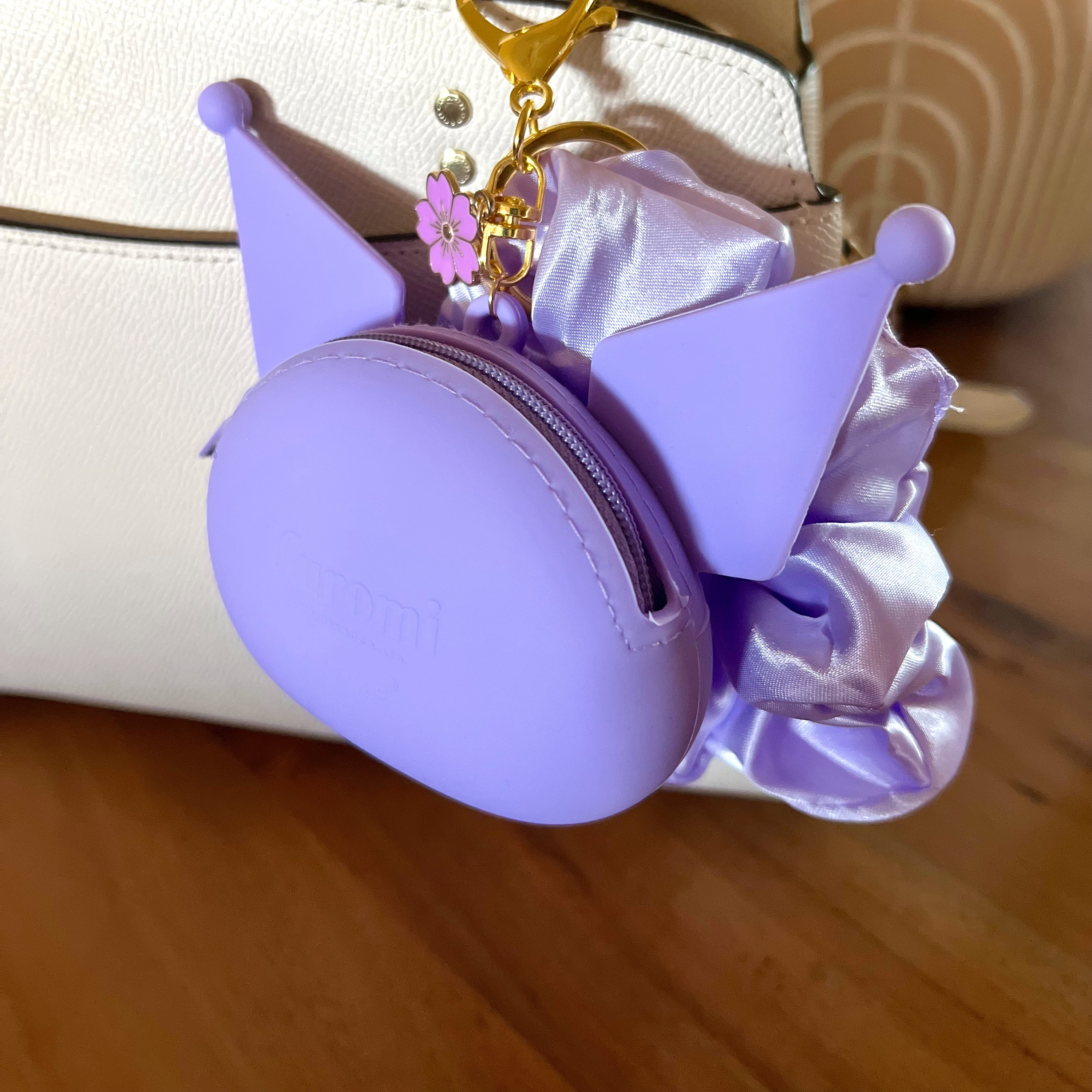 Cute Sanrio Purple Kuromi Coin Purse W/ Gold Keychain, Scrunchy ...