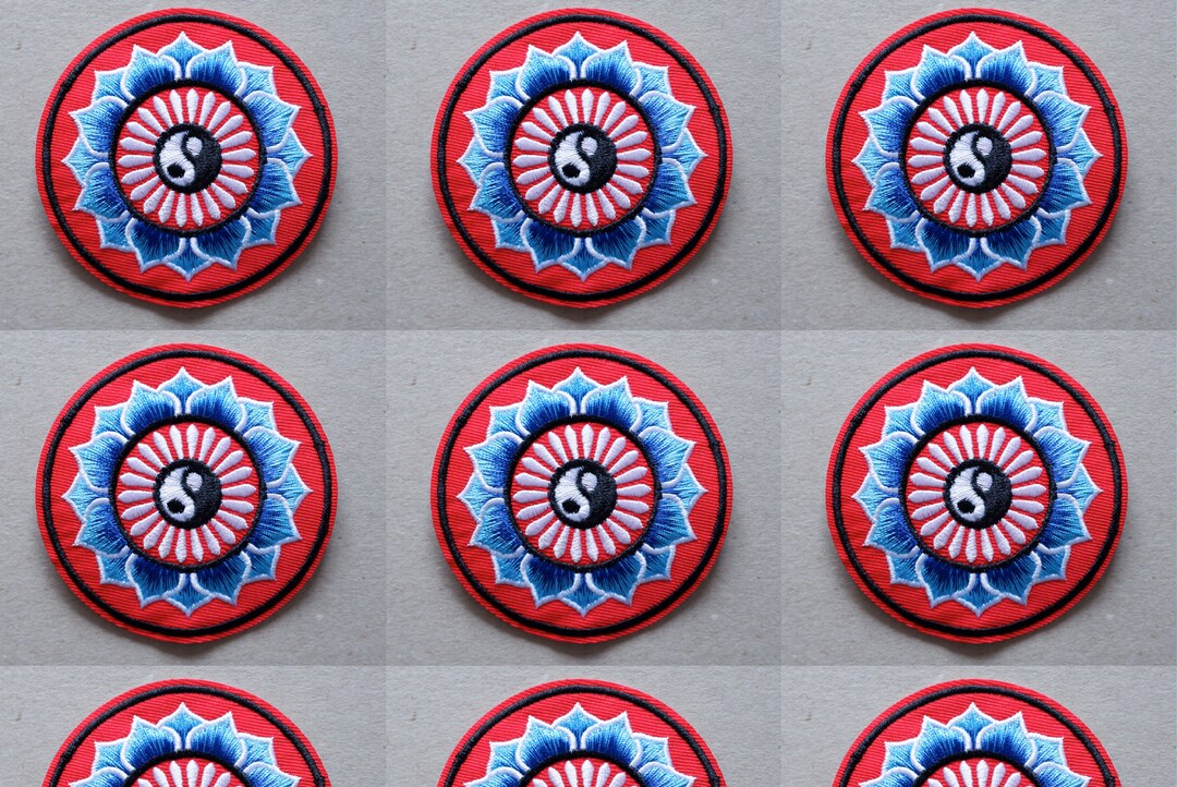 Yin Yang Embroidered Iron-on Patch Trippy Colourful Meditation Mandala ...