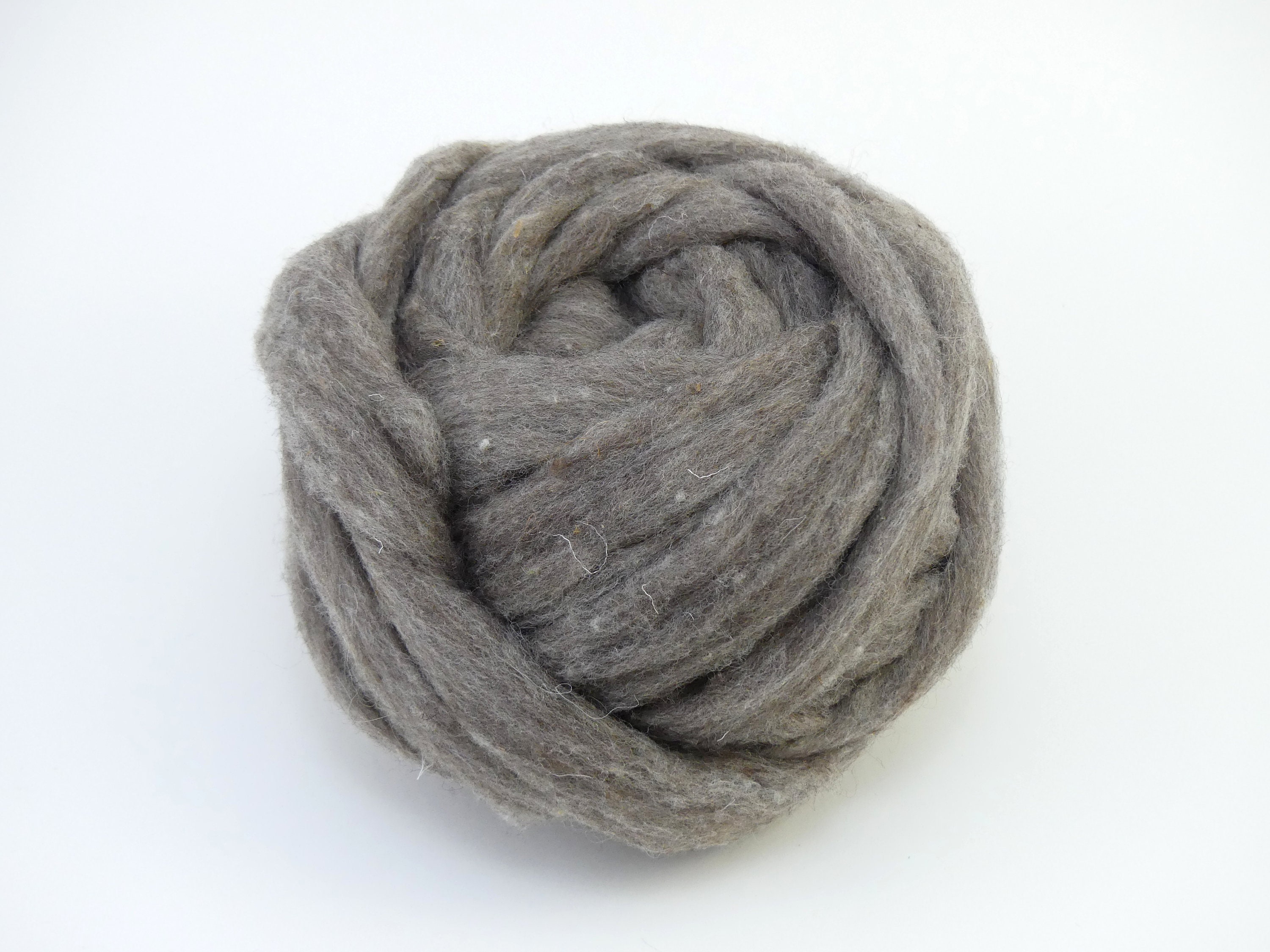 Natural Dark Gray - Unrefined / Undyed New England Wool Sliver Roving ...