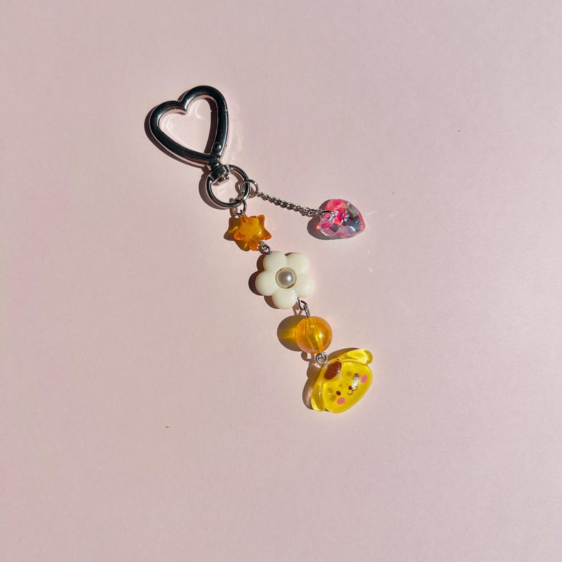 Hello Kitty & Sanrio Friends Keychain (my Melody, Pompompurin, Pochaco ...